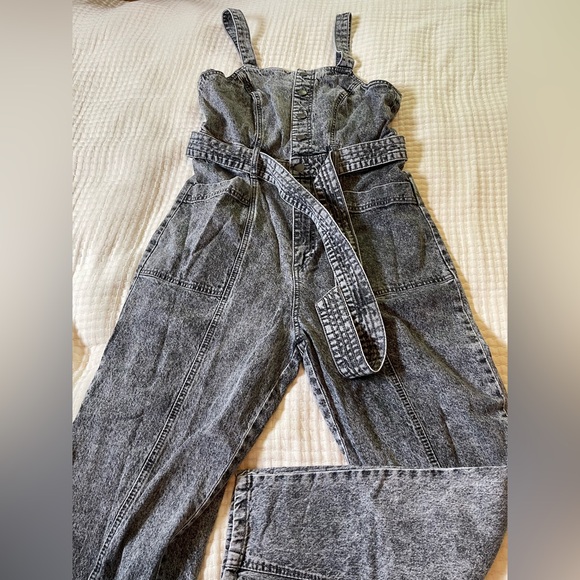 Universal Thread | Jeans | Universal Thread Gray Denim Overalls With ...